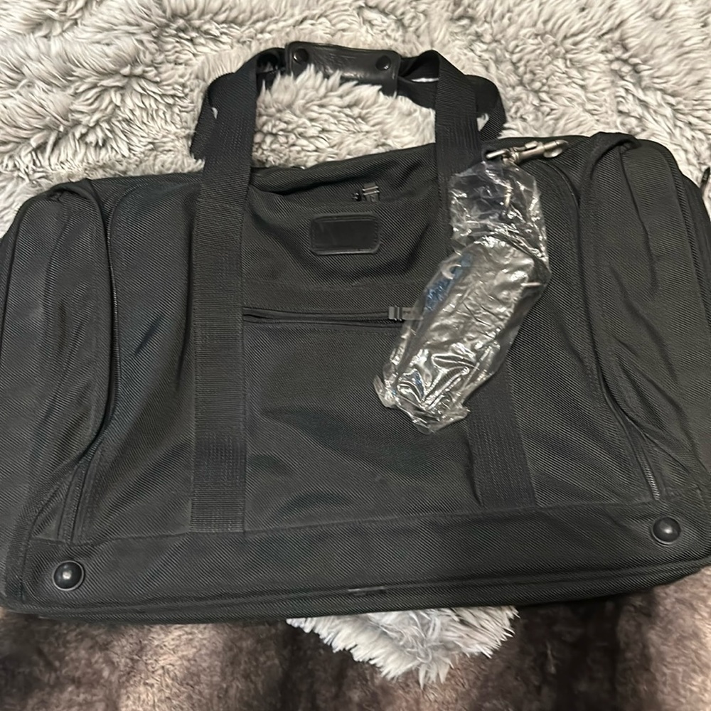 Tumi Ballistic Weekender Expandable Duffel Bag Cary On - Gem